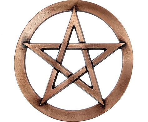 Una estrella de cinco puntas con significado esotérico Primera Edición