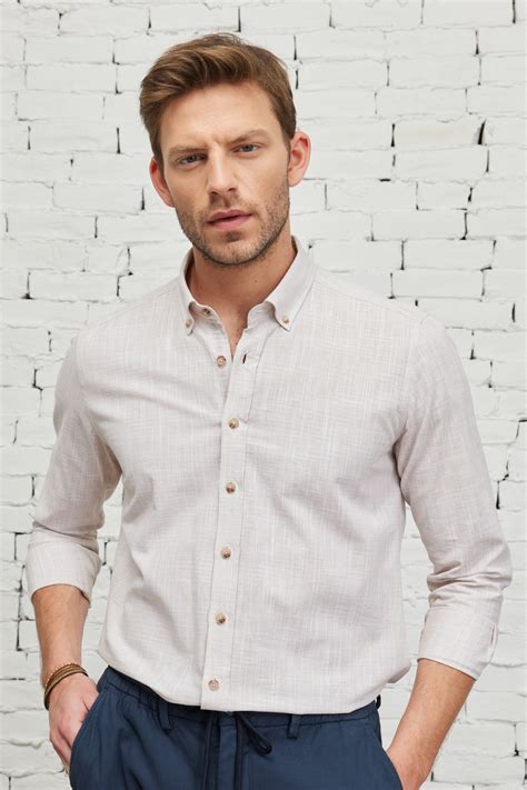 Altınyıldız Classics Erkek Bej Slim Fit Dar Kesim Düğmeli Yaka Keten