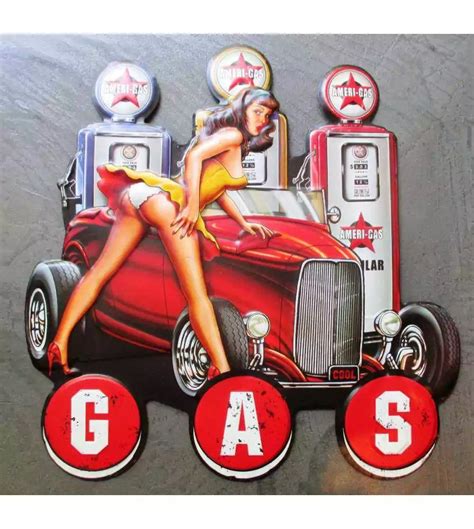 plaque metal découpée pin up hot rod et pompes a essence38x38 cm tole