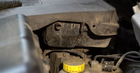 Cómo cambiar filtros de aire Seat Ibiza 6L1 Guía de sustitución