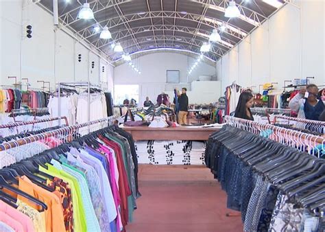 Fábricas de roupas em Divinópolis Onde comprar para revender