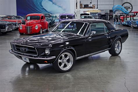 Ford Mustang Coupe Pacific Classics
