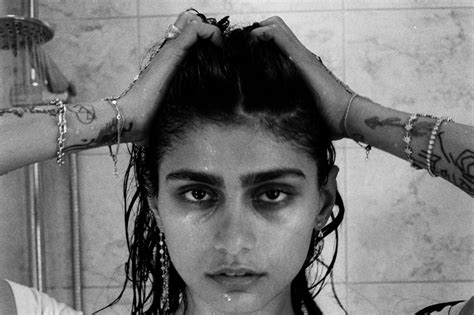 Mia Khalifa Aries