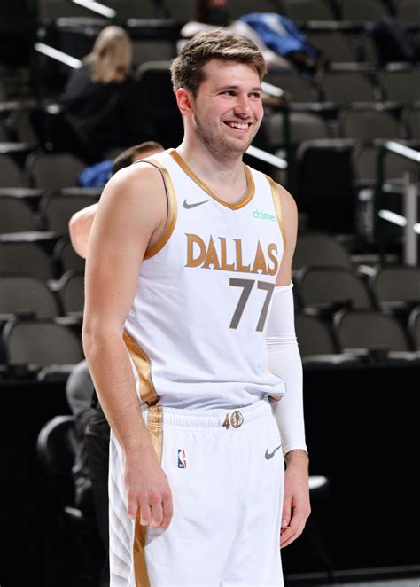 Mavericks Basketball Dallas Mavericks Nba Players Basketball Players