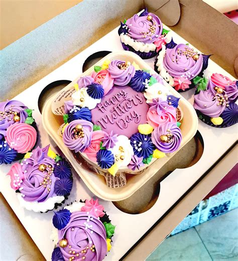 Custom Cake Bento With Cupcakes Pipie Co Bread Cake Pastries Iligan