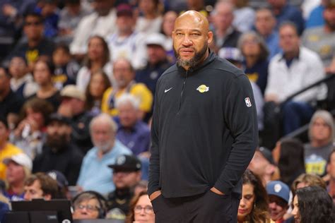 Darvin Ham Your Bias Is On The Jumbotron Lakers Fans Nitpick On HC