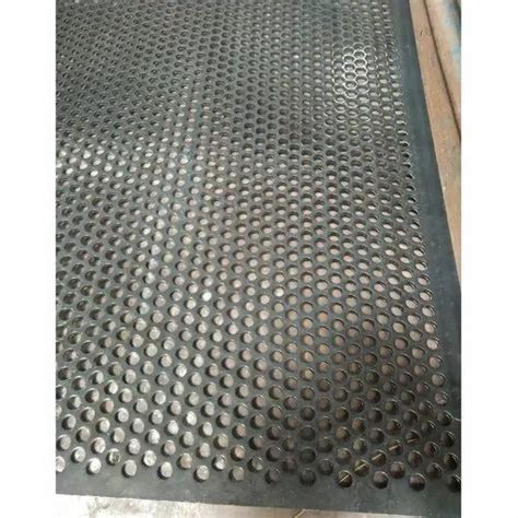 Mild Steel Round Hot Rolled MS Perforated Sheet For Industrial Size