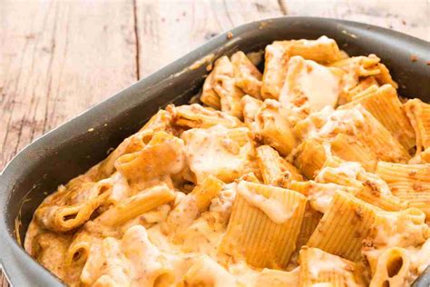 Questa pasta al forno con ragù bianco è la ricetta che cercavo ho