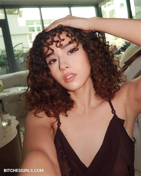 Pokimane Nude Twitch Twitch Leaked Nude Pics ʖ The