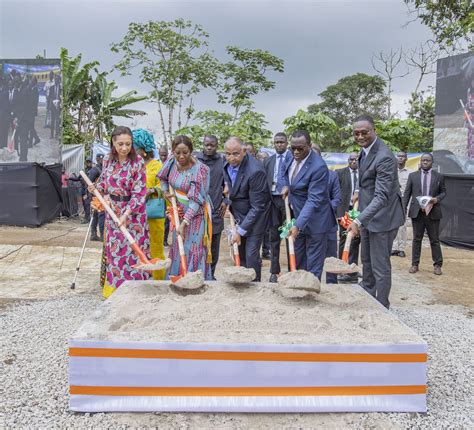 INFRASTRUCTURES SPORTIVES LE PREMIER MINISTRE PATRICK ACHI LANCE LES