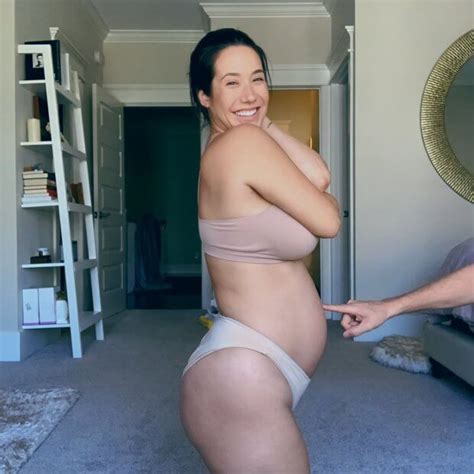 Eva Lovia Grávida Sweetlicious