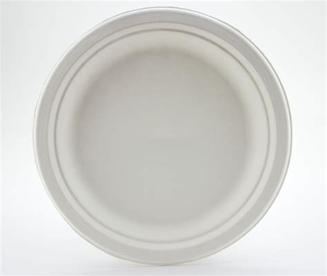 Buy Signature Packaging Super Rigid Paper Plates Extra Strength White