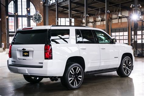 Tahoe RST Is A Full Size Chevrolet SUV Packing 420 HP Autoevolution