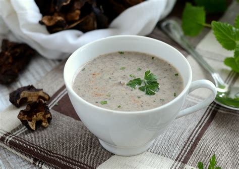 Krem z suszonych grzybów z mascarpone przepis PrzyslijPrzepis pl
