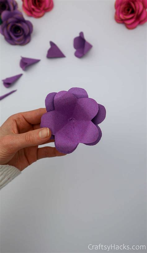 How To Make Rolled Paper Flowers With Cricut Sarah Maker Eduaspirant