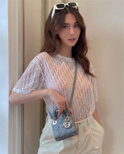 Top H Nh Nh G I Xinh M C Bikini Thi U V I Khi N N Ng No M T