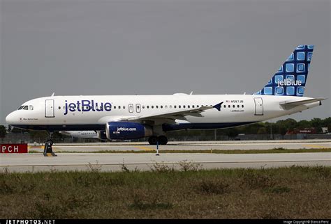 N Jb Airbus A Jetblue Airways Bianca Renz Jetphotos