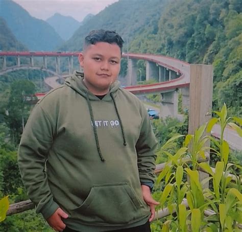 Makan Bajamba Merupakan Salah Satu Tradisi Khas Masyarakat Minangkabau