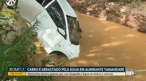 Chuva Forte Causa Alagamentos E Estragos Em Bairros De Almirante