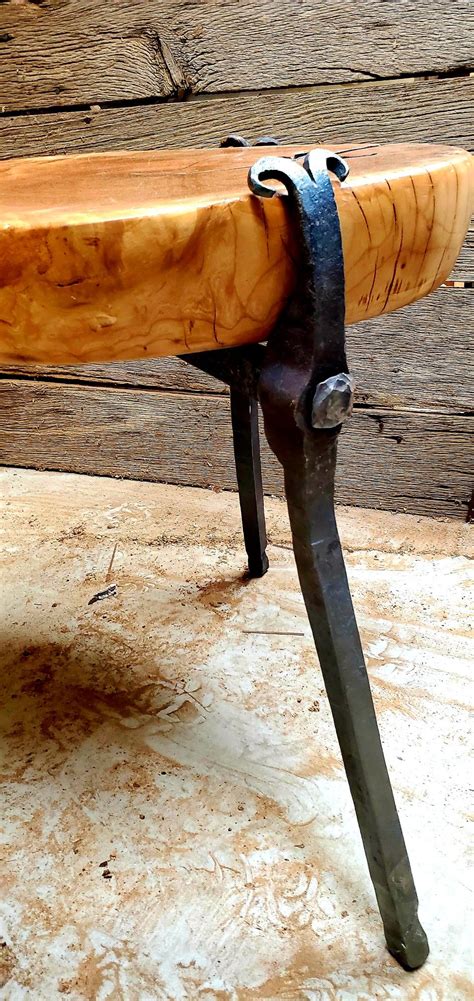 Pin By Marcello Salvadori On Ferro Battuto Iron Work Blacksmithing Iron