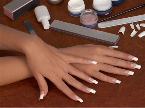 How To Remove False Nails Photos How To Remove The Manicure On The
