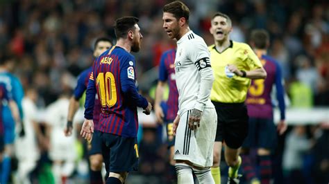 Ramos Y Messi De Capitanes Del Real Madrid Y FC Barcelona A Jugar
