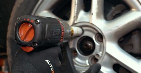 How To Change Front Ball Joint On Renault Megane Scenic Replacement Guide