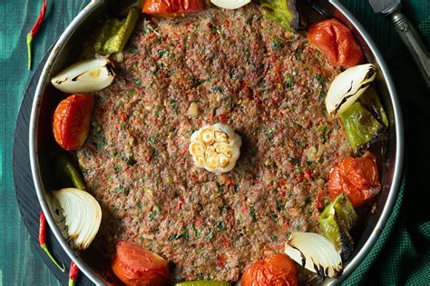 Hatay Usulü Tepsi Kebabı Tarifi Nasıl Yapılır Yemek