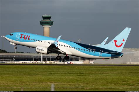 G FDZD TUI Airways Boeing 737 8K5 WL Photo By Leo Sheng ID 1442083