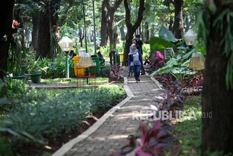 Wajah Baru Taman Monas Dengan Konsep Garden Party Republika Online