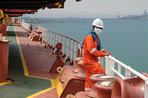 Lindagine Global Seafarer Mostra Che Gli Equipaggi Devono Affrontare