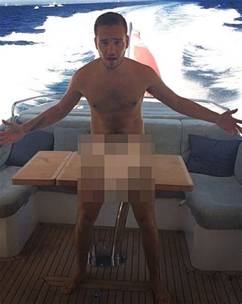 Fotos de famosos desnudos en las redes sociales escándalo o truco