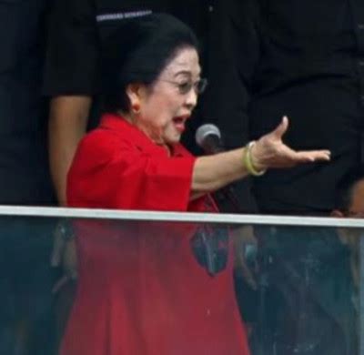 Megawati Tak Hadiri Pelantikan Prabowo Gibran Ini Alasannya NNC