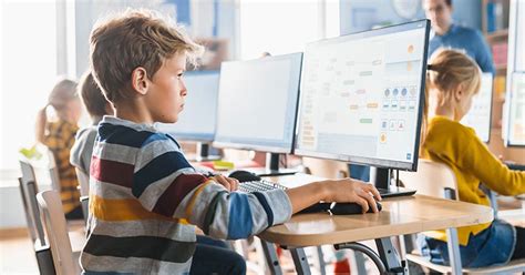 Pros And Cons Of Technology In The Classroom Future Educators 2022