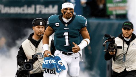 Jalen Hurts Signs Five Year Contract Extension With Eagles Philly
