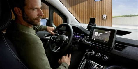 Renault Kangoo E Tech Test 2023 Überzeugt der Hochdachkombi auch als