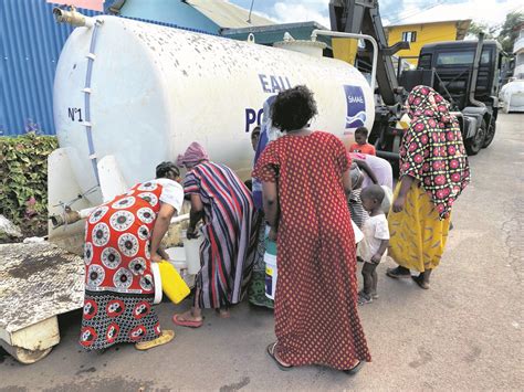 Mayotte Dans Lenfer De La Crise De Leau L Humanit