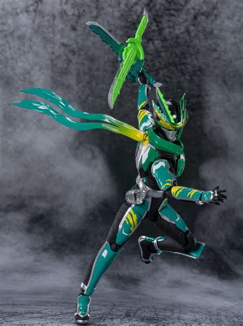 TAMASHII NATIONS Kamen Rider Kenzan Sarutobi Ninjaden Kamen Rider Saber
