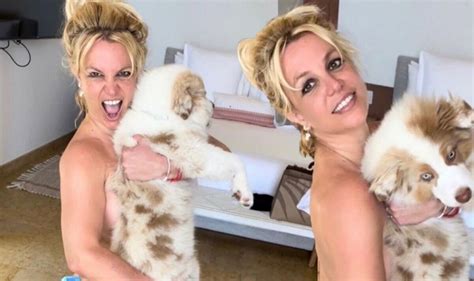 Britney Spears 40 Sparks Frenzy As She Goes Utterly NAKED For