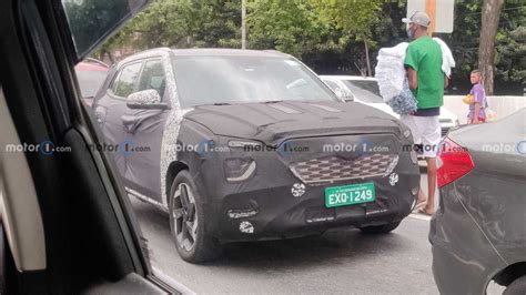 Flagra Novo Hyundai Creta é pego em testes no Brasil e confirma design