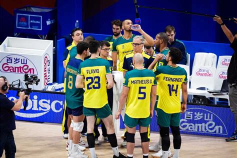 Números de Brasil 2 x 3 França Web Vôlei