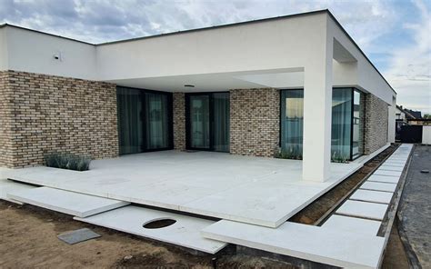 Płyt tarasowe z betonu architektonicznego