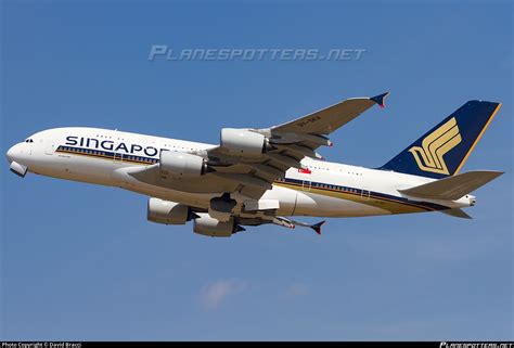 9V SKV Singapore Airlines Airbus A380 841 Photo By David Bracci ID