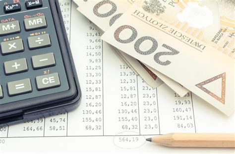 Minimalna krajowa 2022 ile wynosi co warto o niej wiedzieć