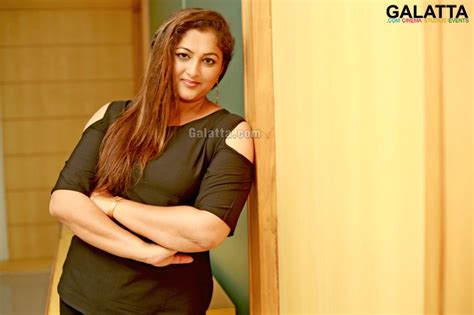 Deivamagal Serial Gayathri
