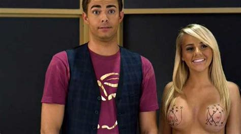 Farrah Fisher Nue Dans Van Wilder Freshman Year