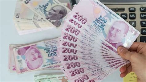 Emekli maaş ve ikramiye takvimi belli oldu SSK Bağ Kur emekli sandığı