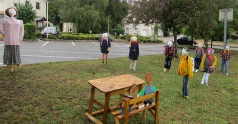 Villeneuve sous Pymont La rentrée des classes vue par la présidente du