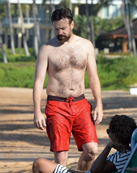 Celebrities With Hairy Chests LPSG