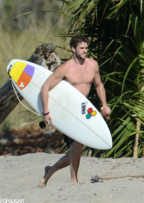 Celebrity Entertainment The Shirtless Hemsworth Brothers Get Sexy
